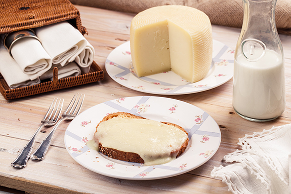 PECORELLA BE BELLA Martarelli Formaggi | Italian cheese